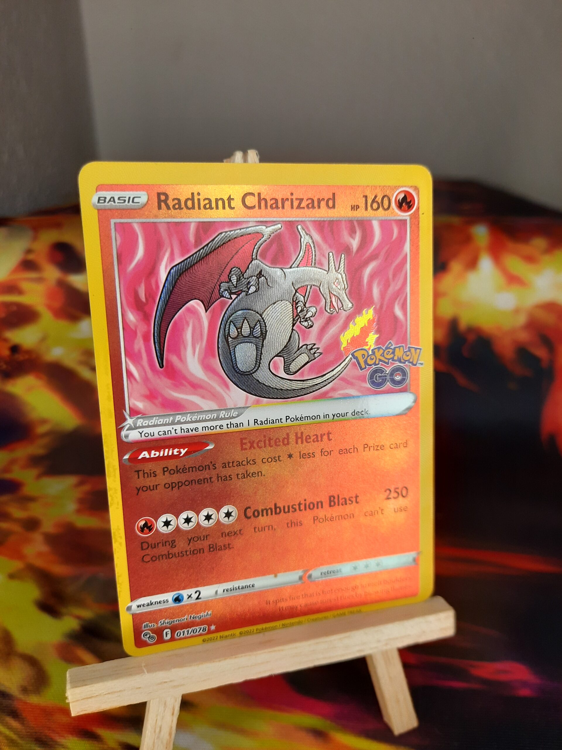 Radiant Charizard 011/078 Pokemon Go – PokeBiH