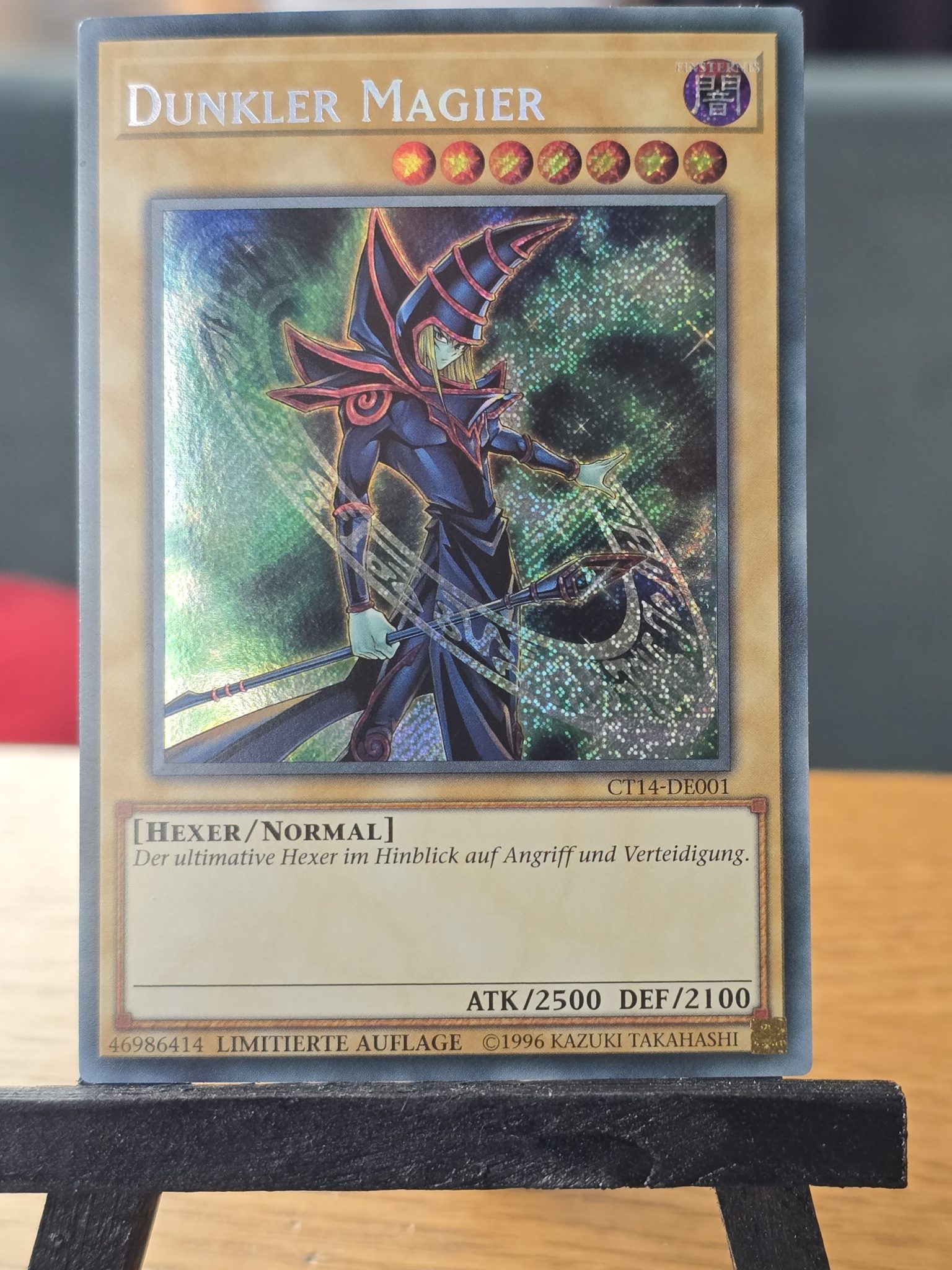 Dark Magician CT14-EN001 YuGiOh 2017 Mega-Tins – PokeBiH